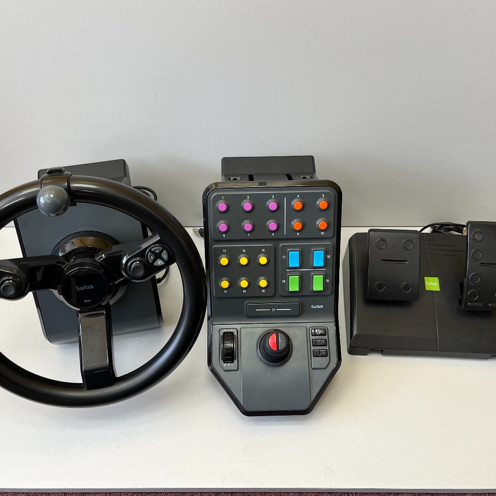 Pre-owned Saitek Farming Controller Set - Own4Less